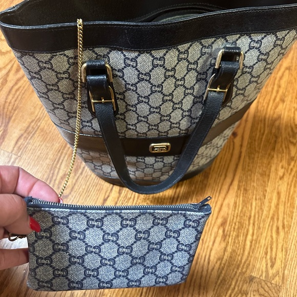 Gucci Plus | Bags | Gucc Plus Coated Canvas Navy Handbag Reposting ...
